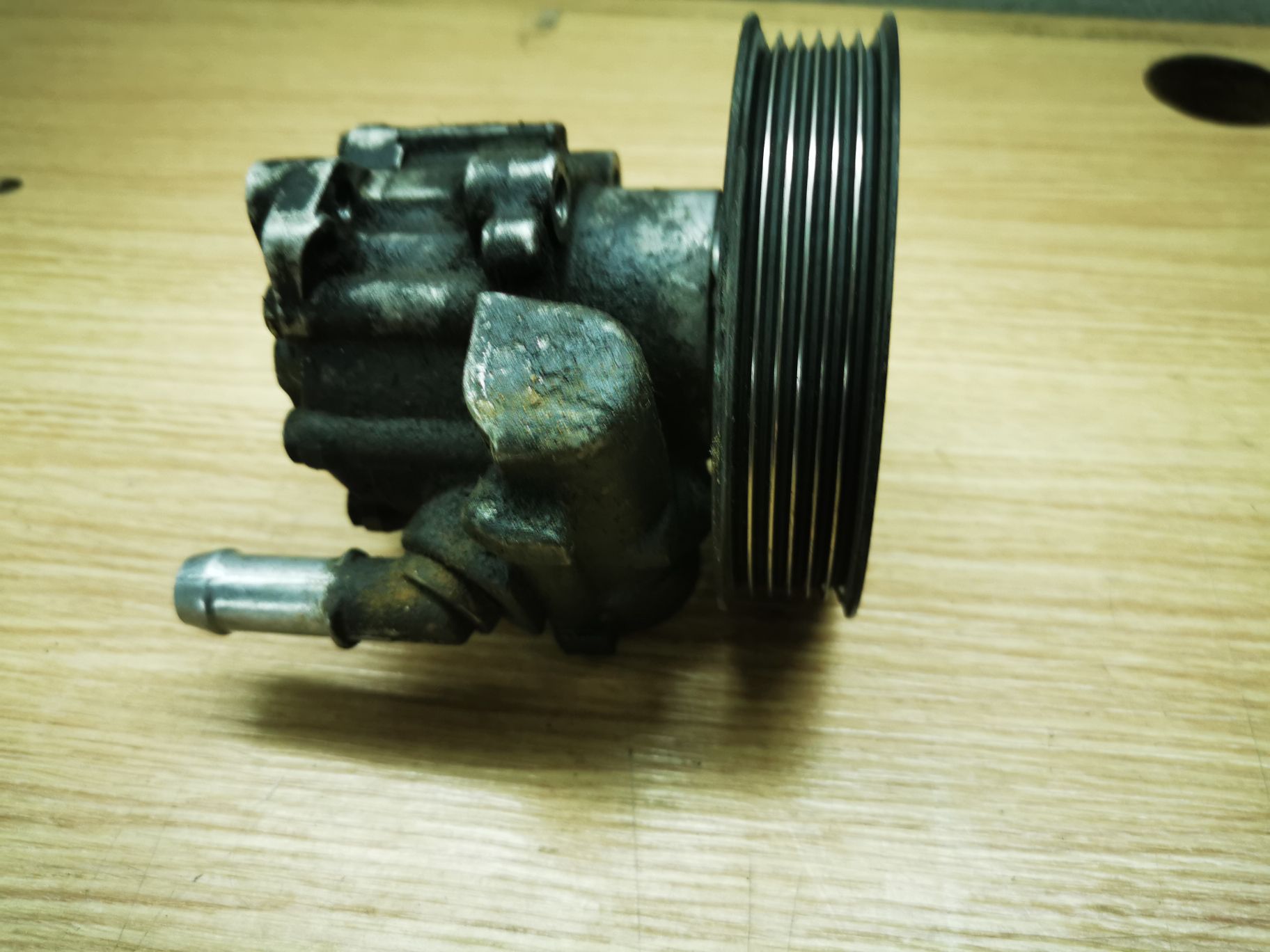 Comprar recambio de Bomba dirección VW Polo 6N Ibiza 6K, grupo VAG Ref ...