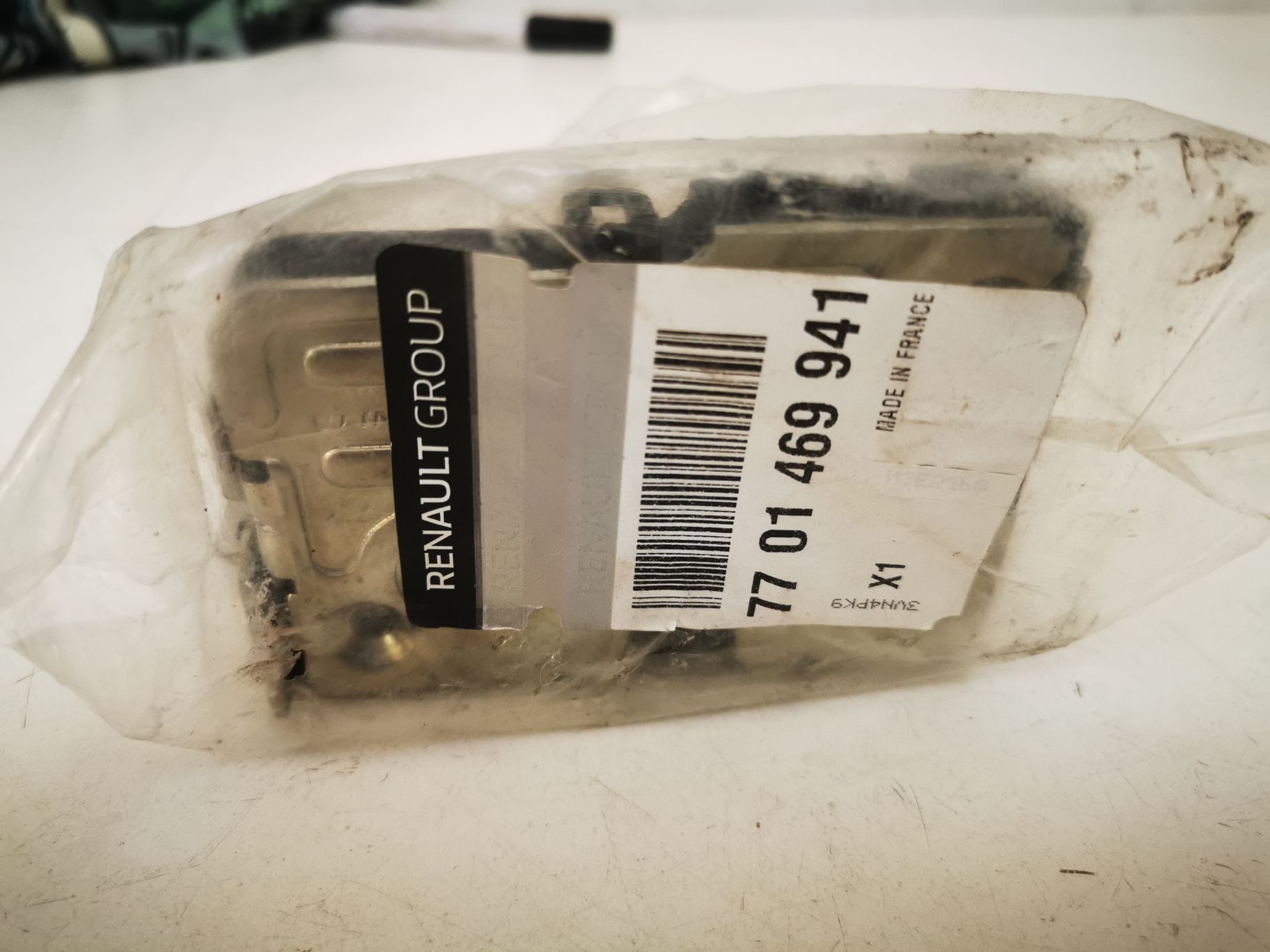 Comprar recambio de Cerradura trasera derecha Renault Megane I Clio II ...