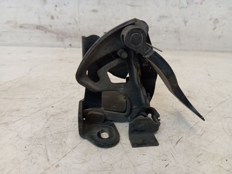 Comprar recambio de Cerradura capot Mercedes C220 Clase C W203 2005 Ref ...