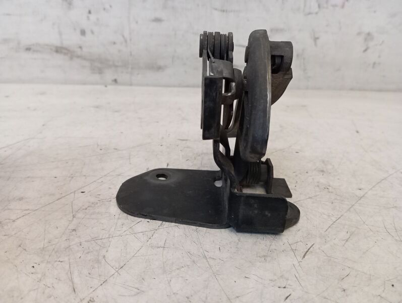 Comprar recambio de Cerradura capot Mercedes C220 Clase C W203 2005 Ref ...